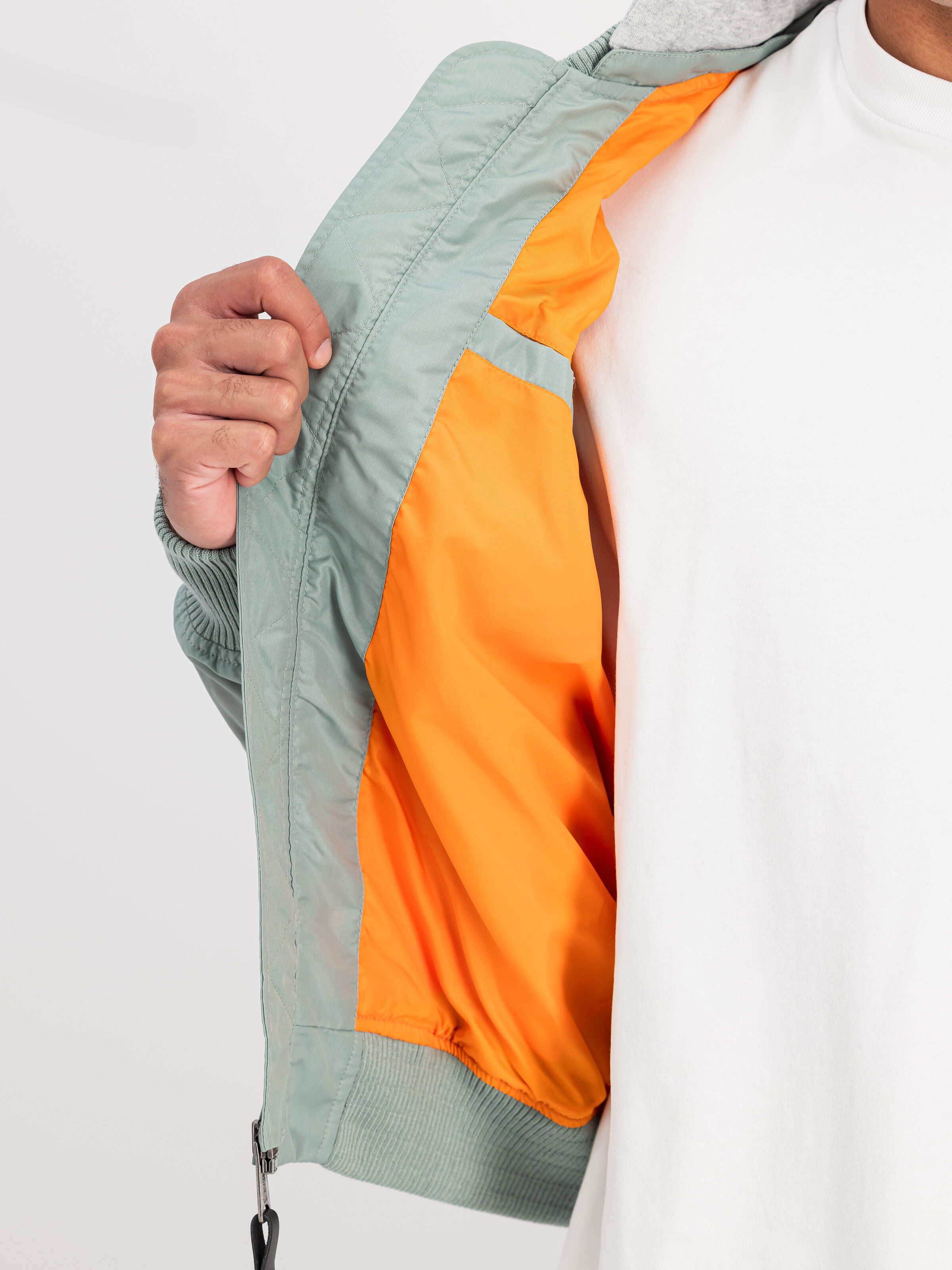 MA-1 TT Two Tone Hood Bomber Jacket | Alpha Industries