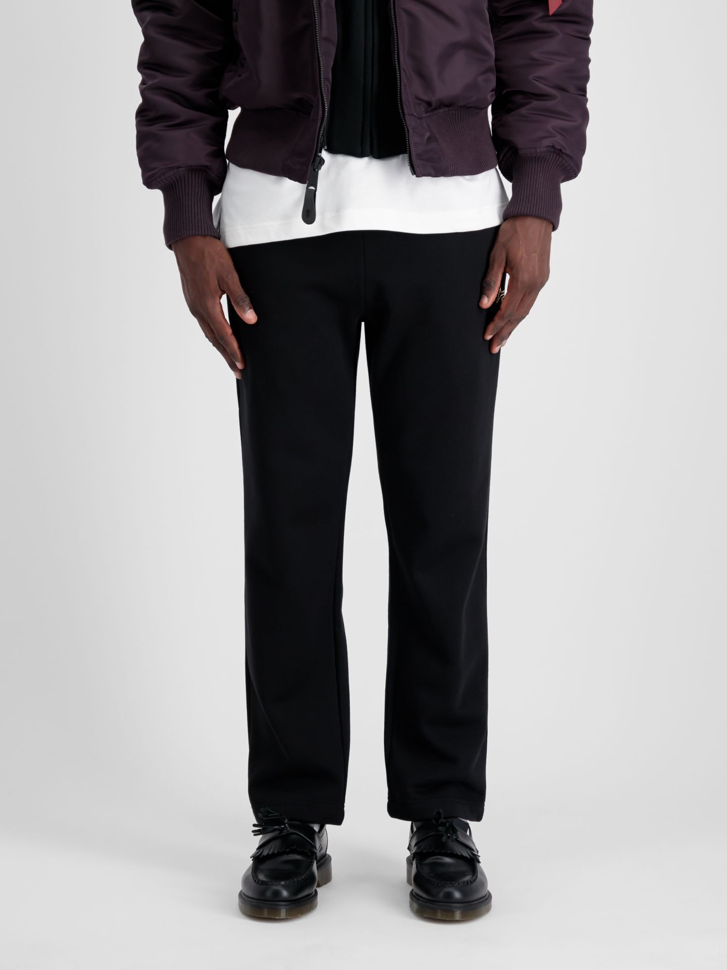 Buy Pants online | Men | Alpha Industries